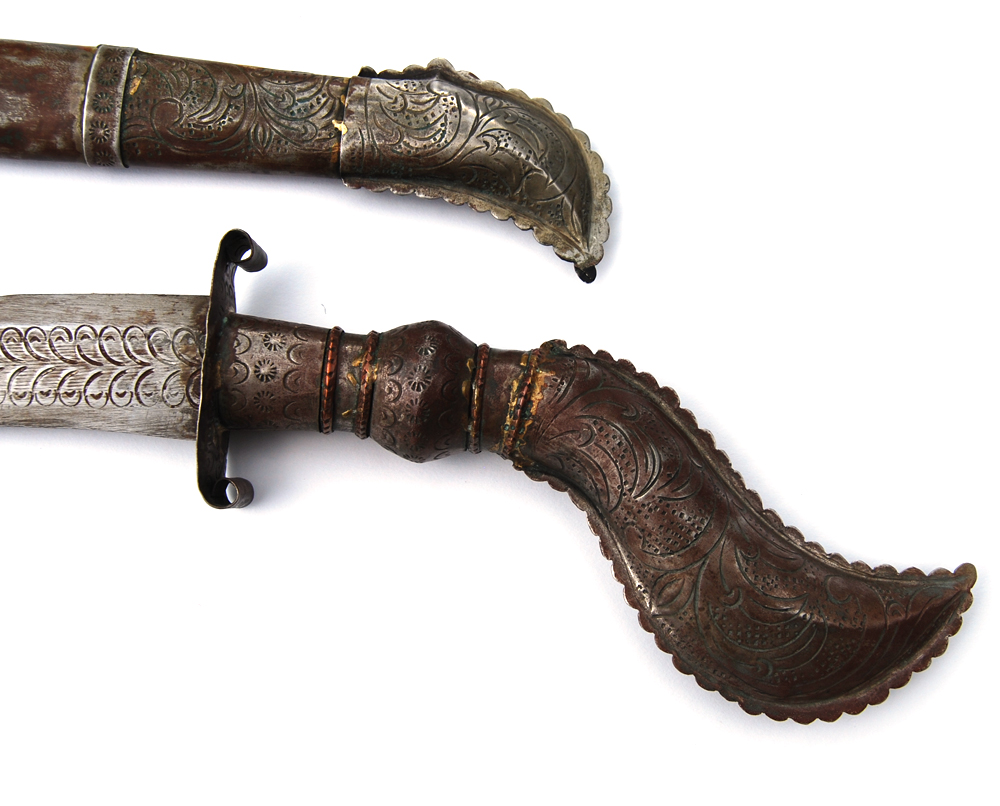 Swords, Spears and Daggers | Plunderer Pete's Militaria: Curiosities ...